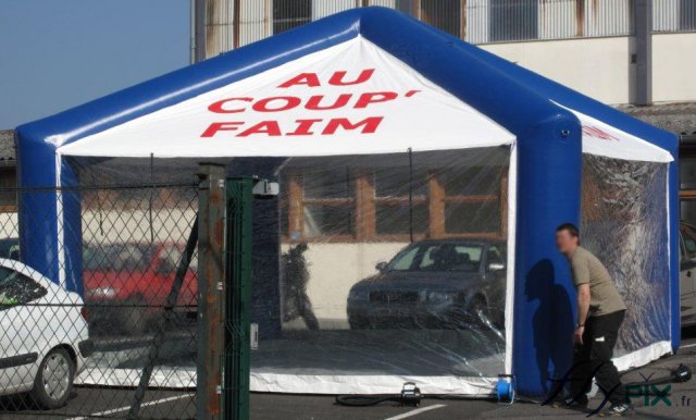 Barnum gonflable "bar/bistrot/snack"