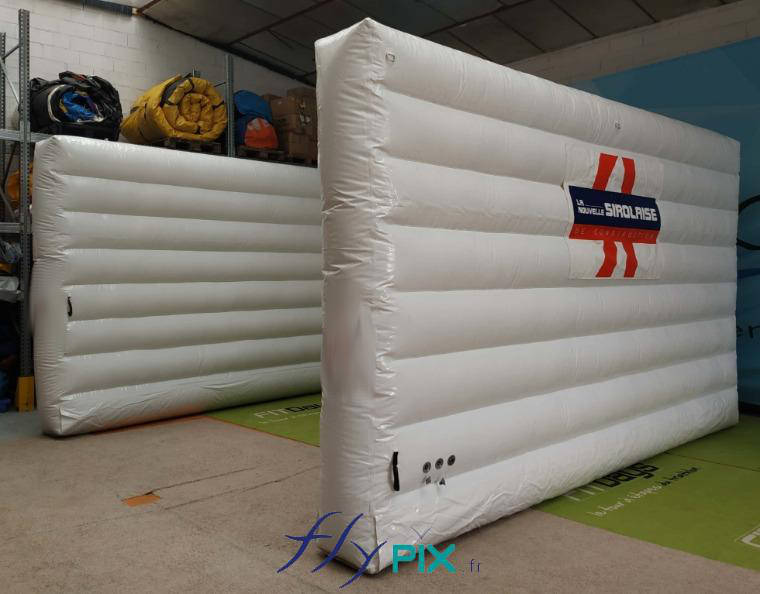 2 murs gonflables “L”, réduction de bruits et nuisances sonores